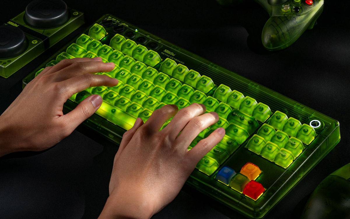 8BitDo Retro Mechanical Keyboard Xbox Edition (Qwerty Keyboard)
